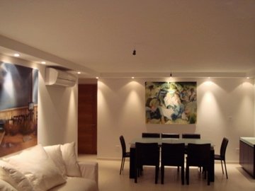 Al Este Propiedades – EDIFICIO SEASON TOWER